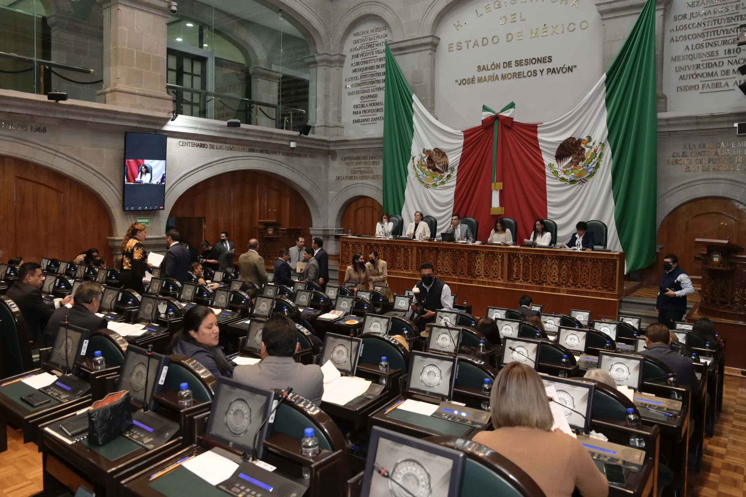 Congreso Edomex aprobó 294 iniciativas y puntos de acuerdo