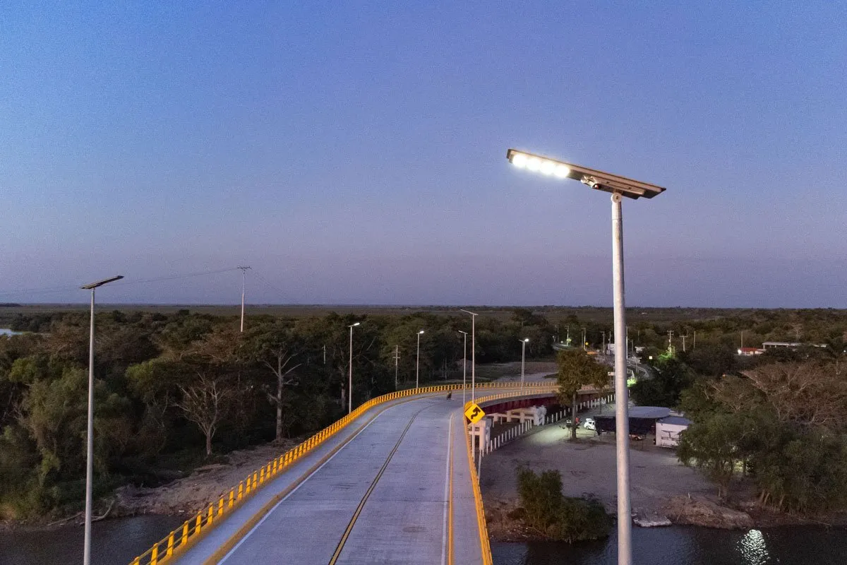 Indispensable regular los sistemas de iluminación solar